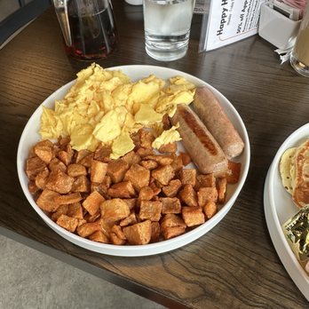 UNCLE MIKE’S FOOD EMPORIUM - Updated December 2024 - 38 Photos & 28 ...