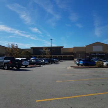 WALMART SUPERCENTER - Updated March 2025 - 26 Photos & 40 Reviews - 561 ...