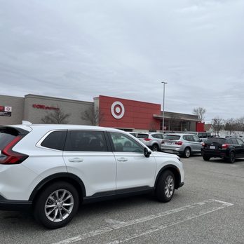 TARGET - Updated August 2024 - 200 Photos & 217 Reviews - 550 Arsenal ...