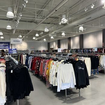 GOODWILL NYNJ STORE & DONATION CENTER - Updated December 2025 - 16 ...