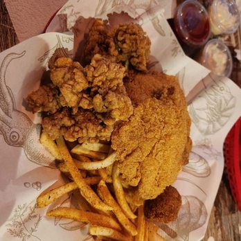 HUNTER CRAB - SHREVEPORT LA - Updated April 2025 - 52 Photos & 37 ...