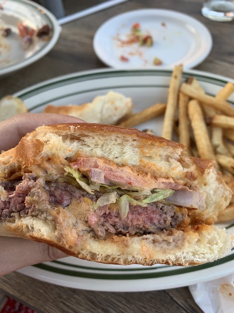 SIX POINTS PUB - 66 Photos & 44 Reviews - American (Traditional) - 574 ...