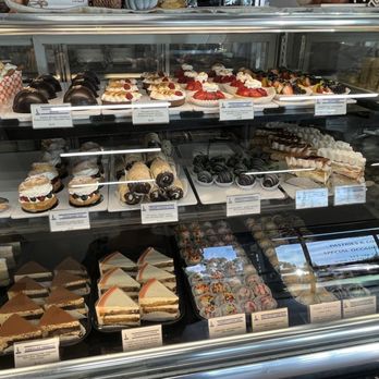 LAYERED CAKERIE - Updated October 2025 - 2515 Photos & 2026 Reviews ...