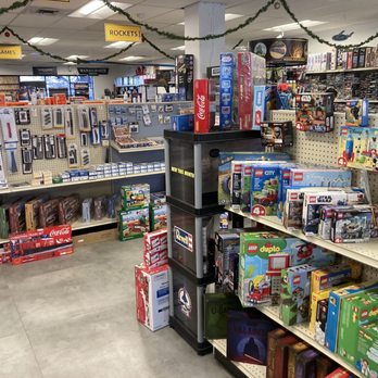 COLPAR’S HOBBYTOWN - LAKEWOOD - Updated October 2025 - 145 Photos & 40 ...