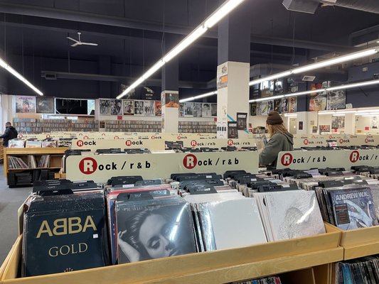 EVERYDAY MUSIC - Updated July 2025 - 25 Photos & 135 Reviews - 1313 W ...