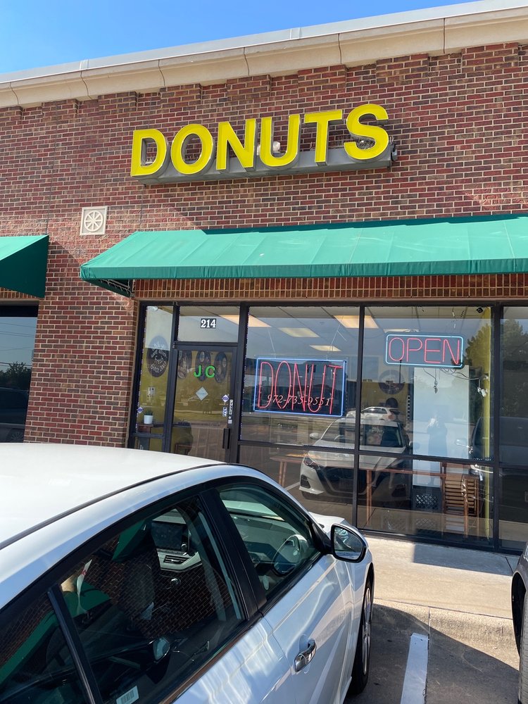 JC DONUTS - Updated December 2025 - 29 Photos & 50 Reviews - 19009 ...
