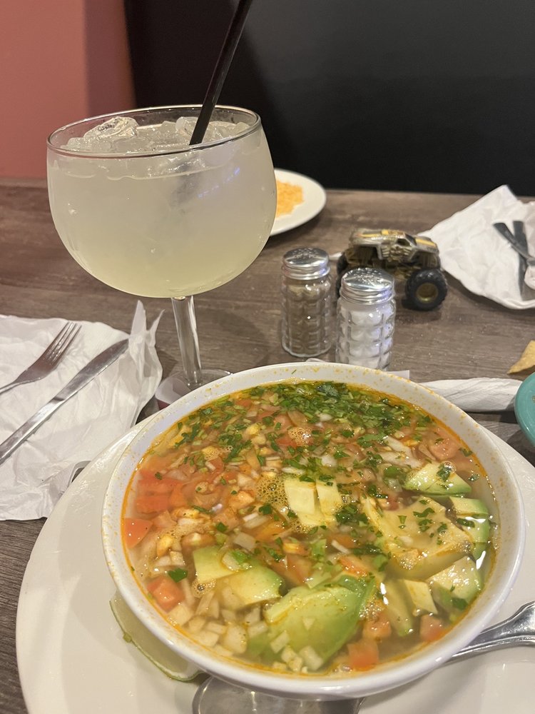 SOL AZTECA MEXICAN GRILL - 12 Photos & 13 Reviews - 6009 Watson Blvd ...