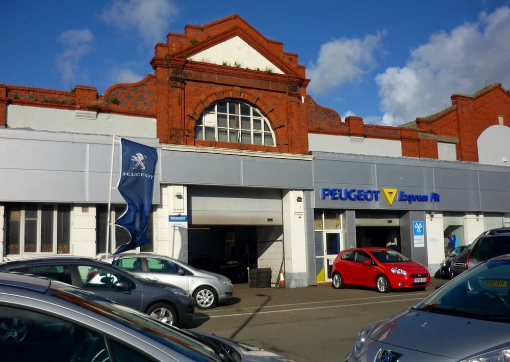 MOCHDRE GARAGE - Argyll Road, Llandudno, Conwy, United Kingdom - Car ...