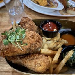 AMINA - Updated October 2025 - 685 Photos & 256 Reviews - 1102 ...