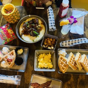 KAMP HOUSTON - 417 Photos & 397 Reviews - 6025 Westheimer Rd, Houston ...