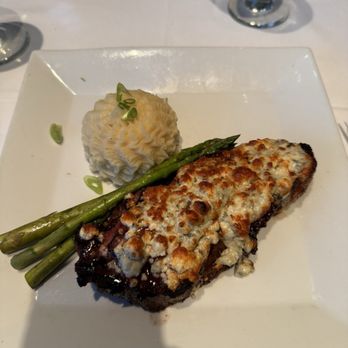 REMLIK’S GRILLE & OYSTER BAR - Updated December 2025 - 271 Photos & 272 ...