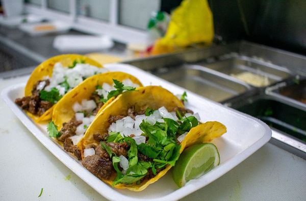 FLORES HOME COOKING - Updated January 2026 - 20 Photos - 4025 Hemphill ...