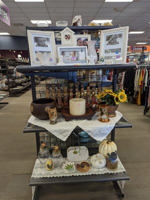 GOODWILL STORE & DONATION CENTER - Updated September 2025 - 23 Photos ...