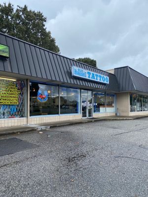 BLUE HORSESHOE TATTOO - Updated August 2024 - 170 Photos & 116 Reviews ...