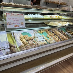 MINERVA BAKERY - Updated 05/2025 - 95 Photos & 67 Reviews - 927 5th Ave ...