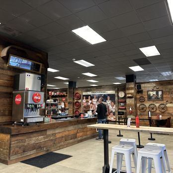 SANDY O’S - Updated June 2024 - 118 Photos & 90 Reviews - 10505 NE ...