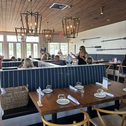 MARKER 37 - Updated July 2025 - 151 Photos & 184 Reviews - 72 Railroad ...