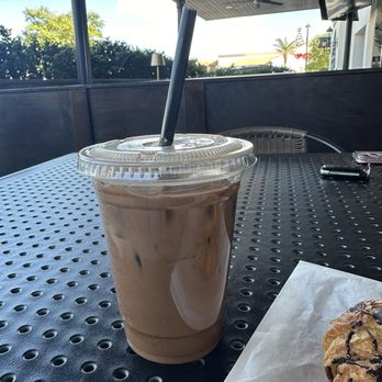 THE VINTAGE COFFEE HOUSE - Updated December 2025 - 187 Photos & 223 ...