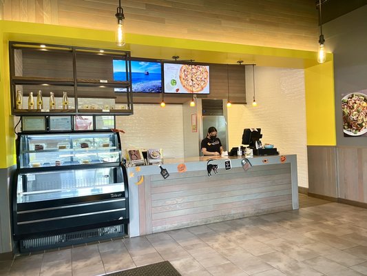 CALIFORNIA PIZZA KITCHEN - Updated June 2026 - 76 Photos & 10 Reviews ...