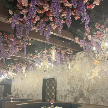 BAR LA RUE - Updated May 2024 - 21 Photos & 15 Reviews - 820 W Fulton ...