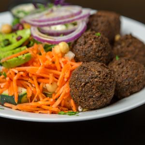 LAYLA’S FALAFEL - 97 Photos & 205 Reviews - 2088 Black Rock Tpke ...