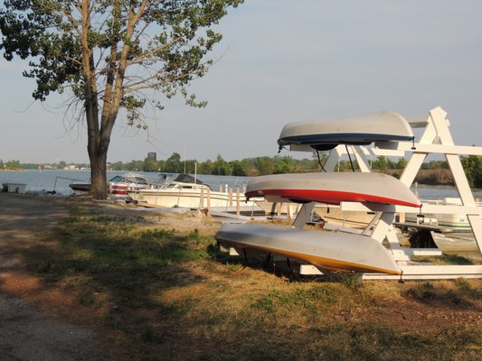 WHITE CAPS MOTEL & RV PARK - Updated October 2025 - 21 Photos - 2186 W ...