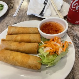PHO NOW - Updated July 2025 - 83 Photos & 148 Reviews - 3911 W Lincoln ...