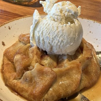 LAZY DOG RESTAURANT & BAR - Updated August 2024 - 589 Photos & 544 ...