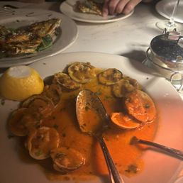 CAPRI RISTORANTE - Updated August 2024 - 249 Photos & 580 Reviews - 324 ...