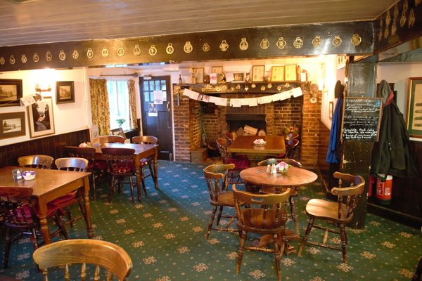 JOLLY TANNERS - Updated May 2025 - 20 Photos - Handcross Road, Haywards ...