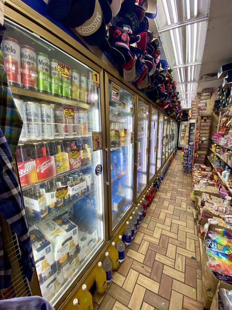 SUPERMAN DISCOUNT - Updated January 2026 - 4590 Summer Ave, Memphis ...