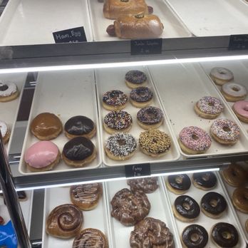 WOW DONUTS - Updated July 2025 - 27 Photos & 30 Reviews - 2200 Airport ...
