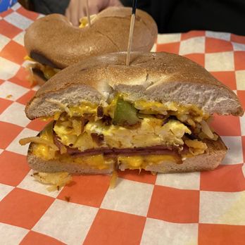 BROADWAY DINER - Updated September 2025 - 199 Photos & 263 Reviews ...