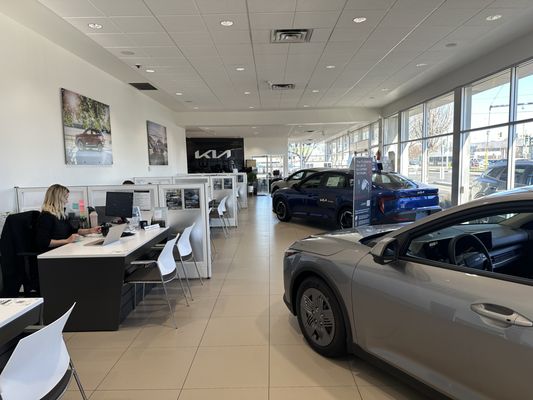 KIA VICTORIA - Updated December 2025 - 15 Photos - 2620 Government St ...