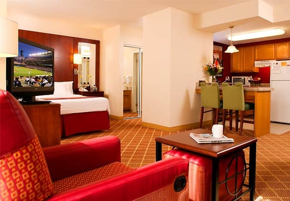 RESIDENCE INN BY MARRIOTT MINNEAPOLIS DOWNTOWN/CITY CENTER - 30 Photos ...