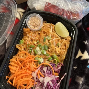 BLUE TABLE THAI CUISINE - Updated February 2025 - 202 Photos & 200 ...