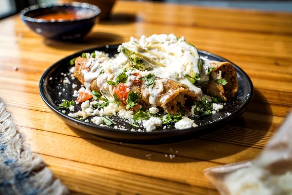 TAKITOS AF - Updated August 2025 - 17 Photos & 11 Reviews - 325 ...