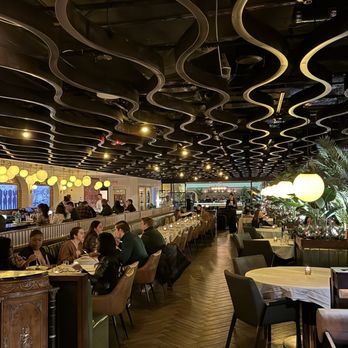 PROPER BAR - Updated January 2026 - 56 Photos & 18 Reviews - 300 K St ...