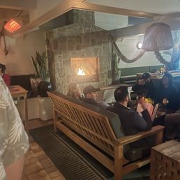 BEACHLIFE GROTTO - Updated July 2025 - 142 Photos & 108 Reviews - 1711 ...