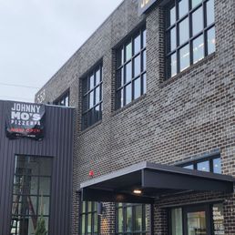 JOHNNY MO’S PIZZERIA - Updated December 2025 - 100 Photos & 92 Reviews ...
