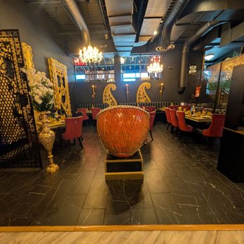 MAHARANI PALACE - Updated October 2025 - 312 Photos & 121 Reviews ...