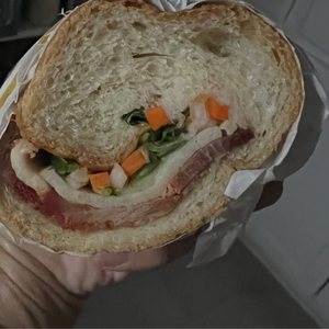 BANH MI CHO CU BAKERY - 110 Photos & 119 Reviews - 14520 Magnolia St ...