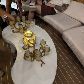 THE SHORELY - Updated December 2024 - 33 Photos & 11 Reviews - 849 ...