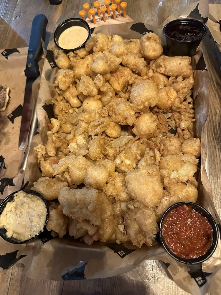 MINNESOTA BURGER COMPANY - Updated July 2024 - 59 Photos & 33 Reviews ...