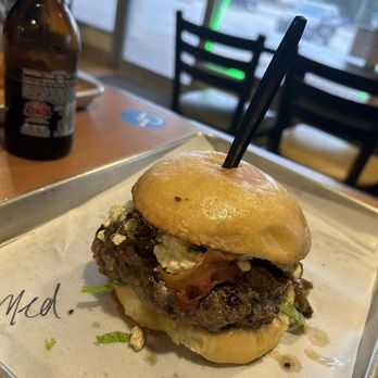 FUEGO BURGER - Updated December 2025 - 304 Photos & 436 Reviews - 4400 ...
