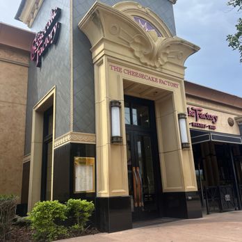 THE CHEESECAKE FACTORY - Updated October 2024 - 806 Photos & 564 ...