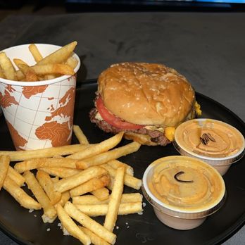 CLUCK CLUCK MOO MOO - Updated March 2025 - 77 Photos & 47 Reviews - 484 ...