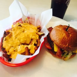 CHAPPS BURGERS - Updated June 2025 - 84 Photos & 122 Reviews - 4146 S ...