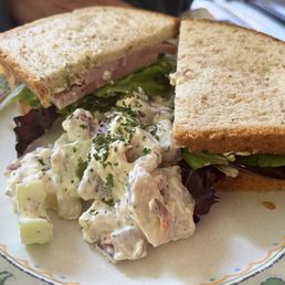 THE FARMHOUSE CAFE & TEA ROOM - Updated December 2024 - 155 Photos ...