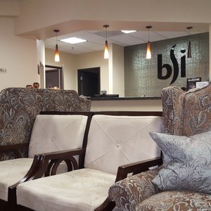 EMPIRE ORTHOPEDIC CENTER - 12 Photos & 27 Reviews - 900 E Washington St ...